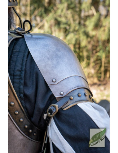 Medieval knight shoulder pads in polyurethane, Epic Armory Light Kit ⚔️