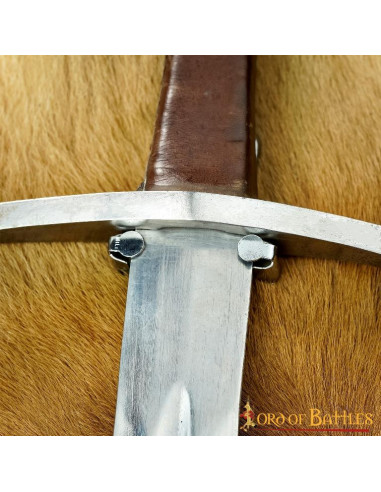 Steel support to hang sword vertically ⚔️ Medieval Shop