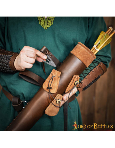 Brown leather quiver with arrowhead pouches (60 cm.) ⚔️ Medieval Shop