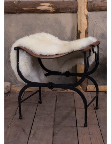 Roman and medieval folding stool in wrought iron ⚔️ Medieval Shop