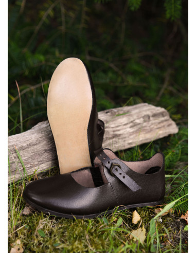 Medieval women's shoe Latchet, brown (13th-15th centuries) ⚔️ Medieval Shop