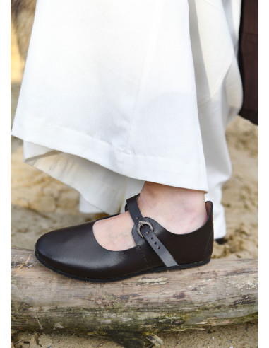 Medieval women's shoe Latchet, brown (13th-15th centuries) ⚔️ Medieval Shop