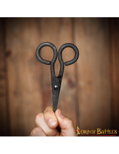 Functional medieval scissors in wrought iron ⚔️ Medieval Shop