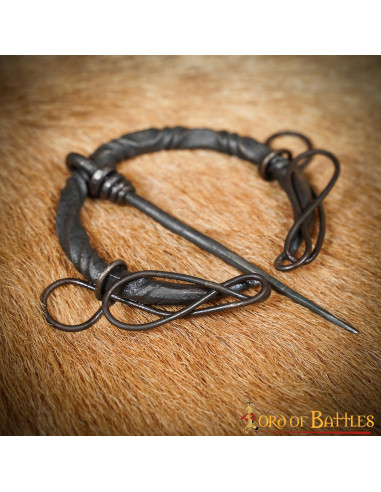 Celtic fibula in wrought iron with knots ⚔️ Medieval Shop