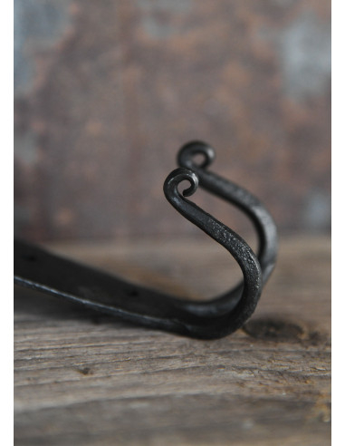 Medieval wrought iron hook for 2 coats (17 cm.) ⚔️ Tienda-Medieval - ⚔️ ...